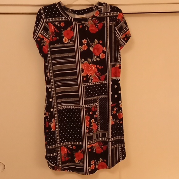 Bobbie Brooks | Dresses | Bobbie Brooks Black Dress With Flowers White ...